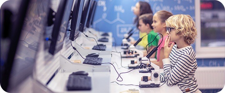 Tecnologia na escola: como ter uma educação digital? | Sponte