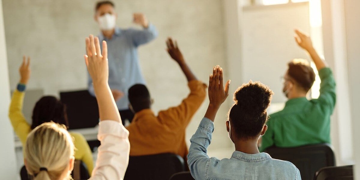 Reposição de aulas e reforços para alunos | Sponte